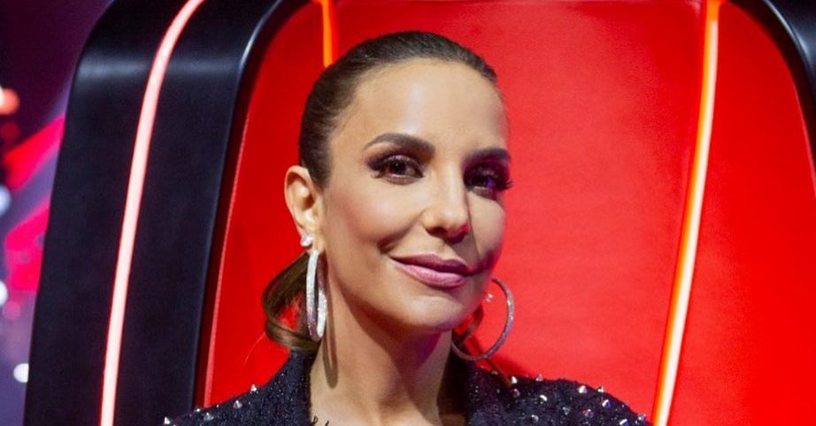 Ivete comemora certificado de ouro e 40 mil cópias vendidas no álbum ...